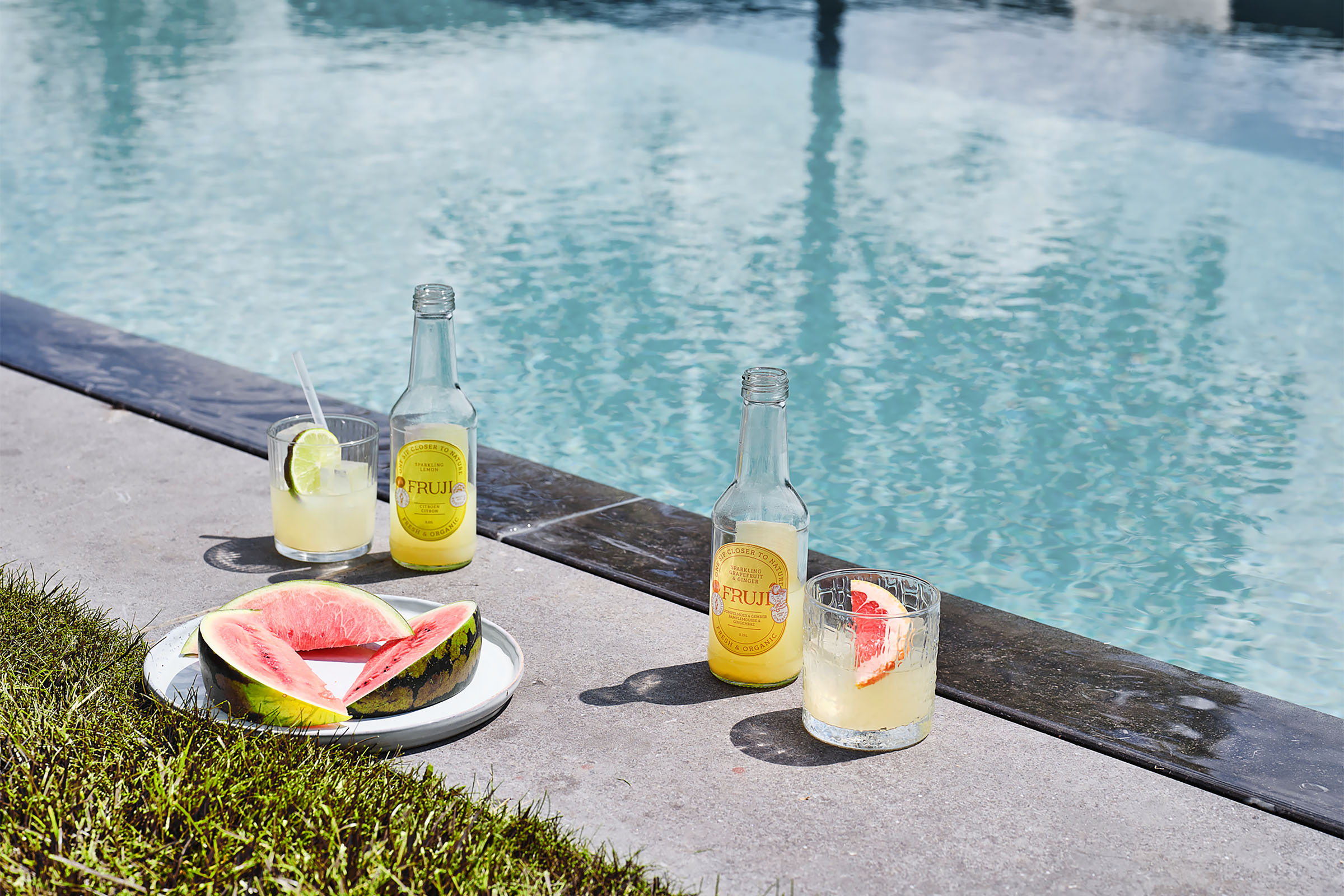 Verkooppunten ~ FRUJI ~ ONE SIP CLOSER TO NATURE